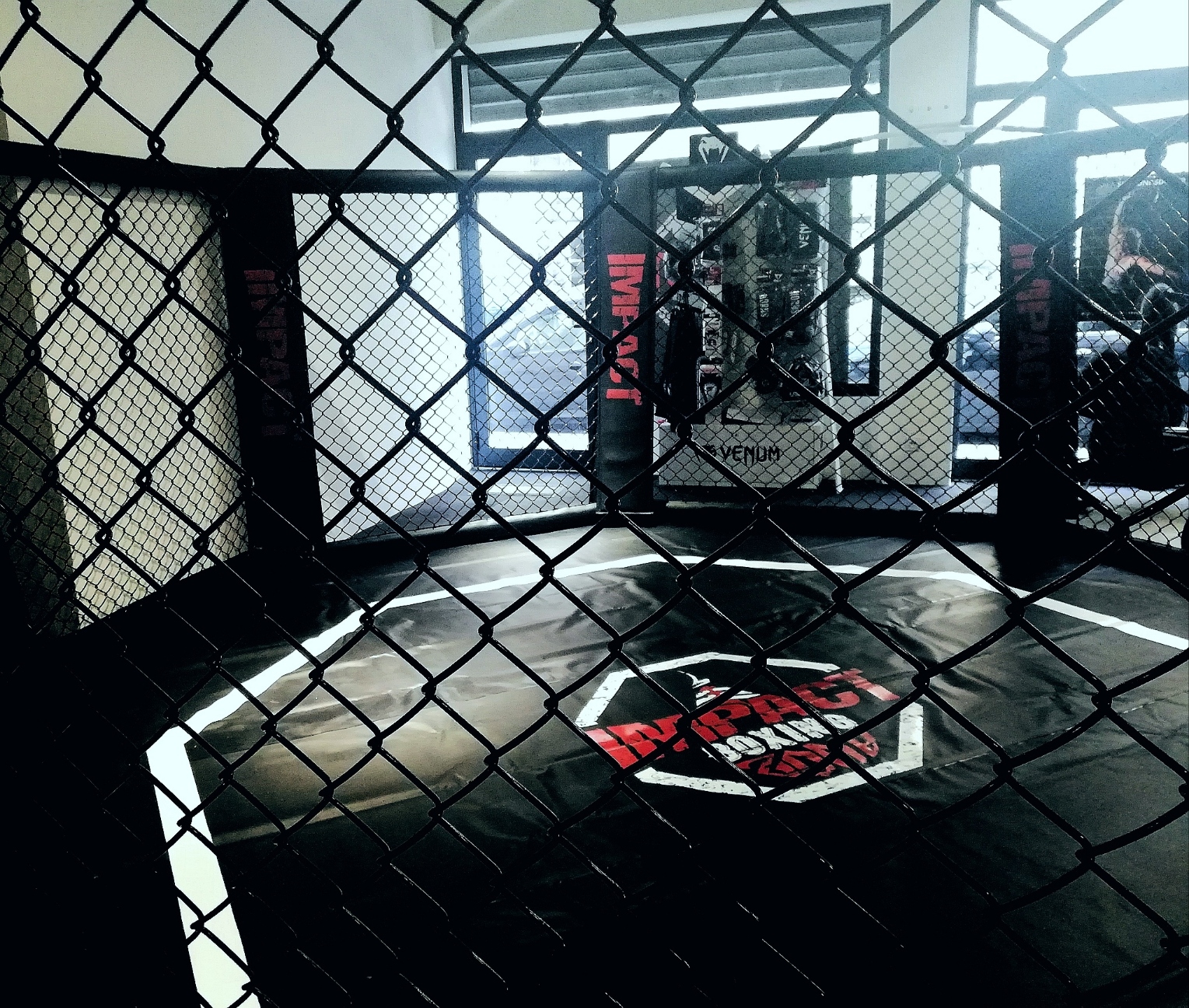 Rent a private VIP Boxing gym during your vacation in the French ...